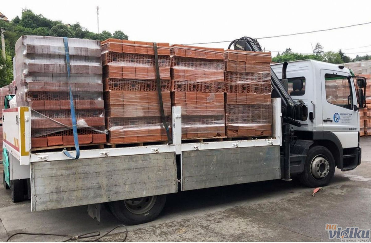 Bramac crep u boji - Nićiforović L&M građevinski materijal, Grocka, Beograd