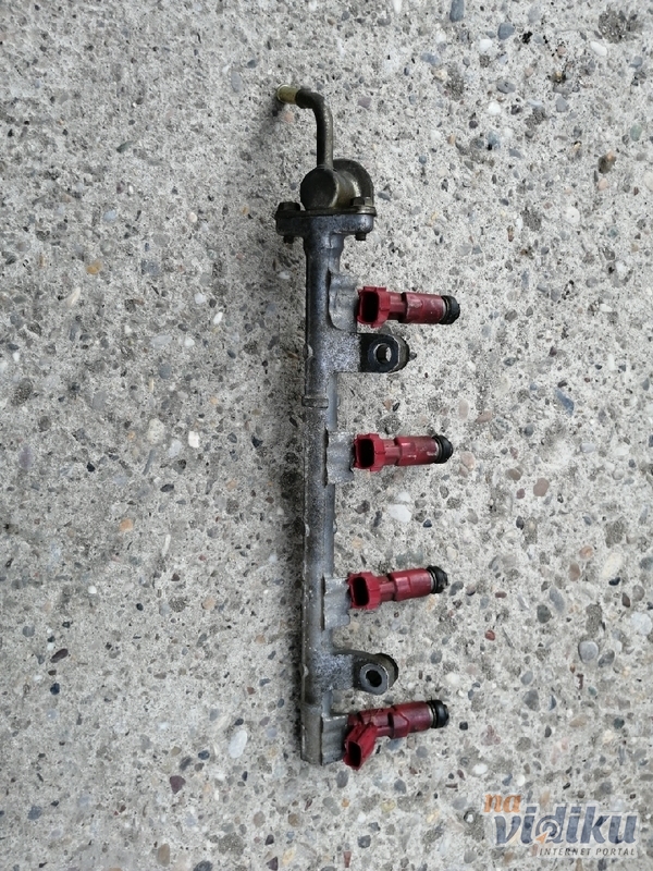 Daihatsu YRV dizna dizne - Auto delovi 2M, Šabac