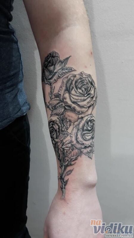 video Tetoviranje RUŽA VIDEO - Miki Tattoo Art, Rakovica, Beograd
