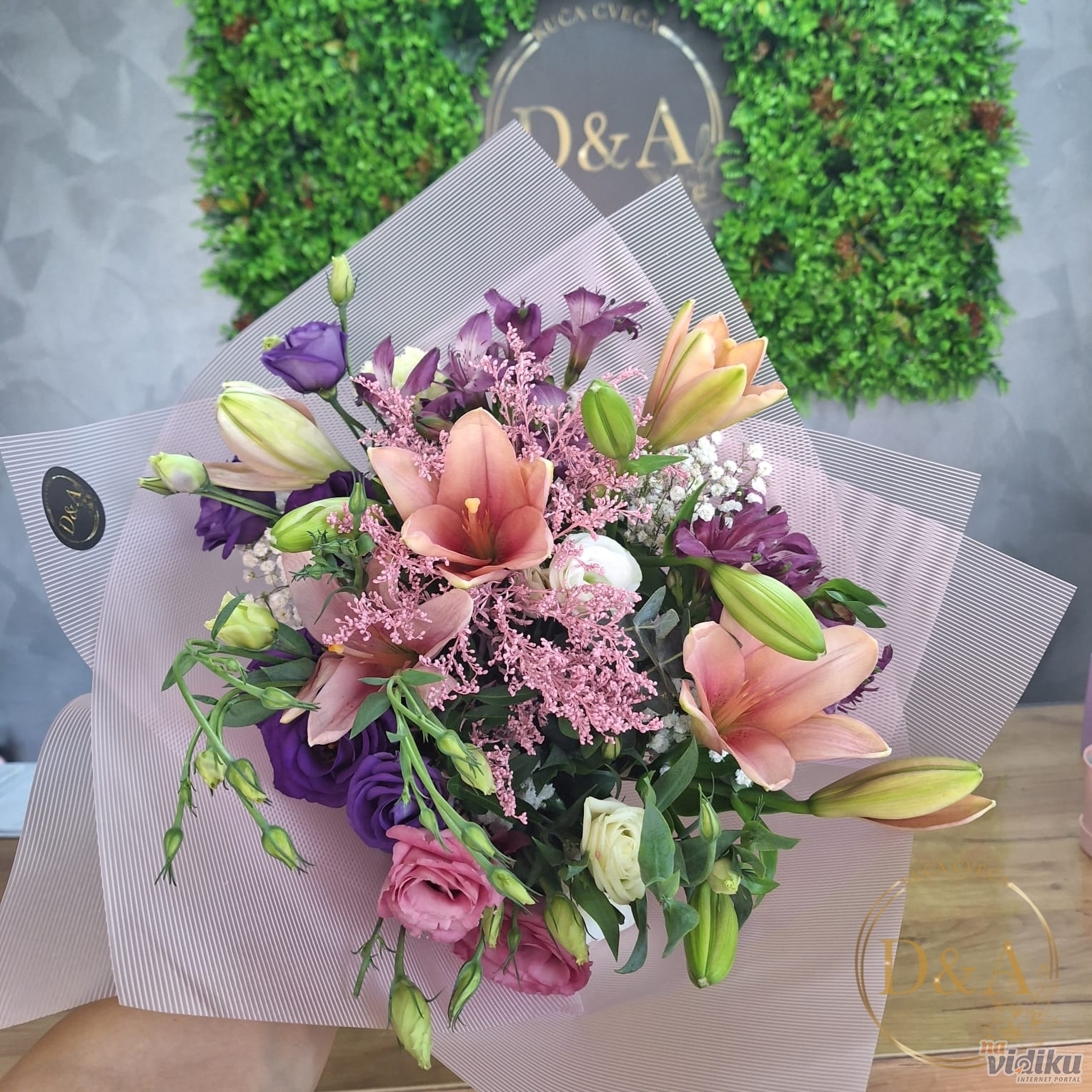 Buket cveca Altina, Cena - Kuća Cveća D&A cvećara, Zemun, Beograd